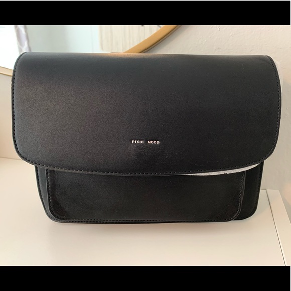 Pixie Mood | Bags | Pixie Mood Crossbody Purse Never Used From Causebox Strap Tucked Inside ...